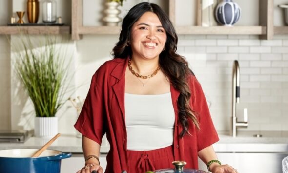 Panes Mataniños: Un Ícono del Street Food en El Salvador. - S News